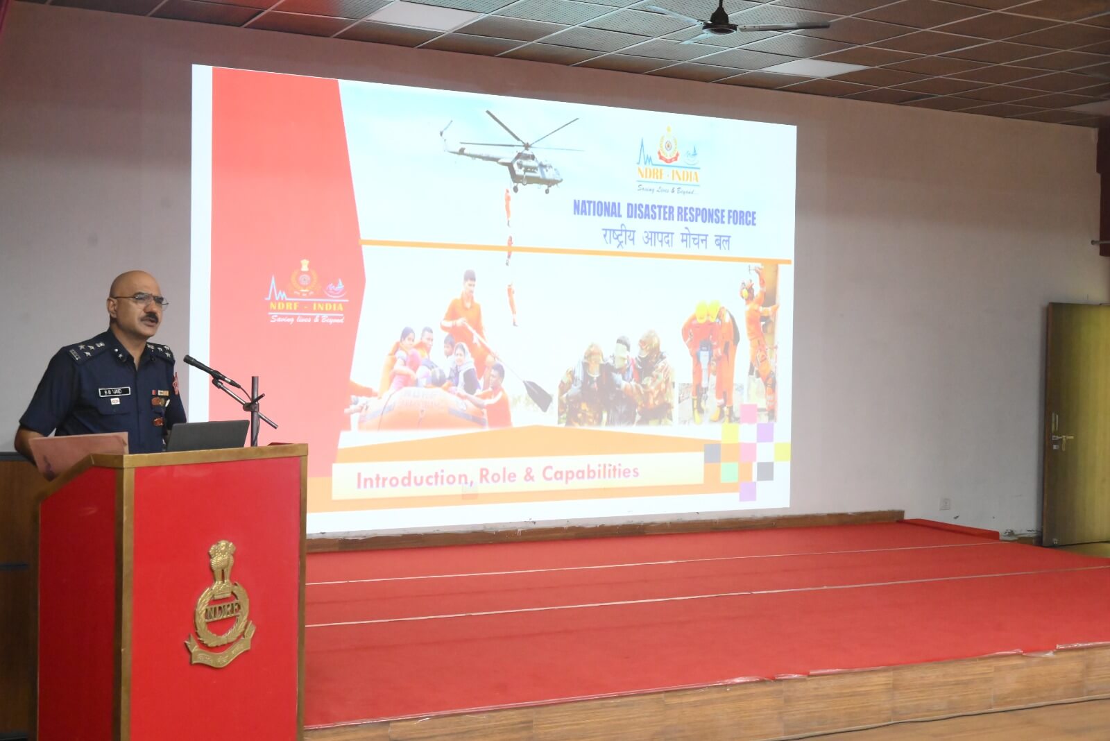 155 IPS Officers Visit 8th Battalion NDRF - Taazakhabar News